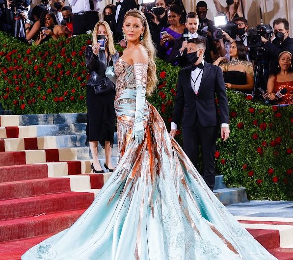 Reminiscing Over Our Favorite Met Ball Looks of 2022 - LUX & LUSH