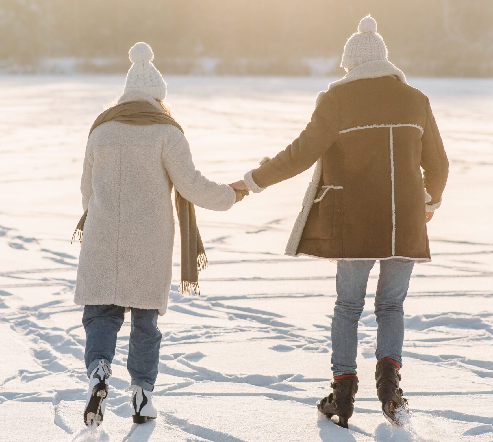 Stay Warm this Winter With These Date Ideas - LUX & LUSH