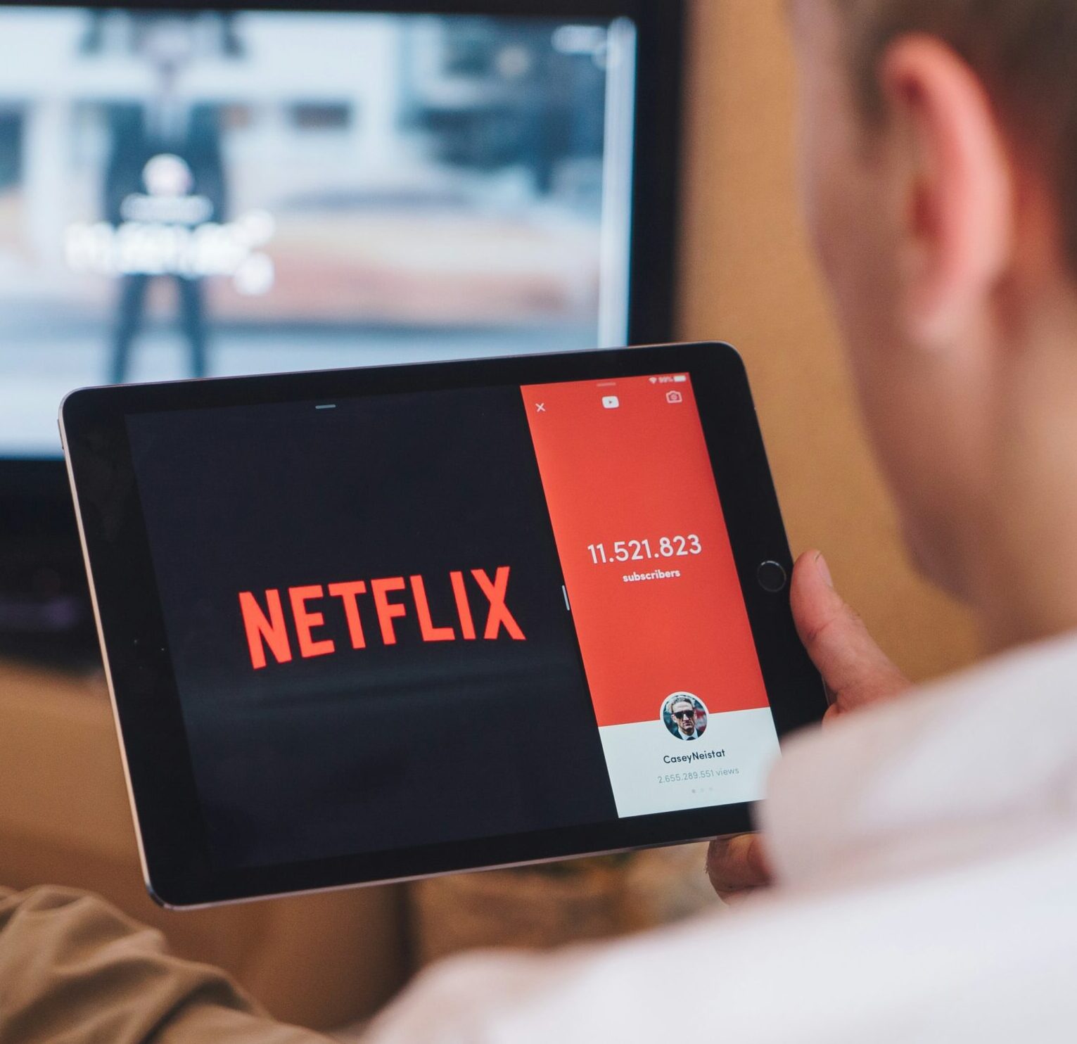 Apple TV+, Netflix, and Peacock Are Coming Together In a New $15 Bundle ...