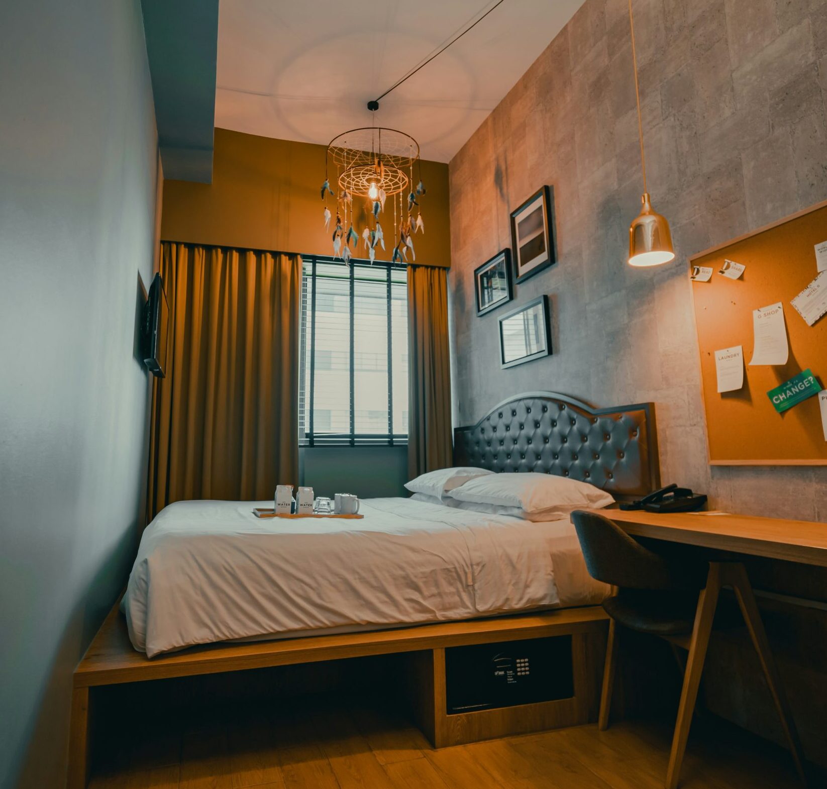 Brief Guide to Finding Safe Accommodation as a Solo Traveler - LUX & LUSH